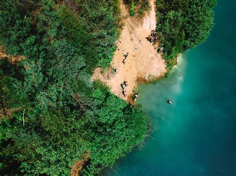 갑판 경치 경치가 좋은 공중 관광 광야 국가 꼬리물 나무 녹지 높은 경치 드론 레저 레크리에이션 모래사장 모래톱 목욕 물 민물 민스크 지역