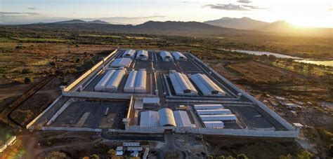 Cecot Cumple Un Año De Funcionamiento Sin Categoría El Blog Noticias De El Salvador