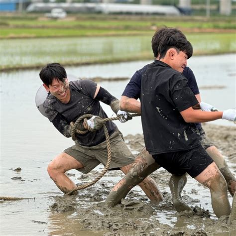 평택 로렌츠 감성치유 시골체험 치유농장 • 체험농장 • Farm School 농업을 사랑하는 연암대학교 4h 대학생 농부들과 함께한 비 내리던 5월의 어느 날