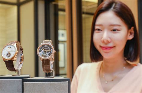 현대백화점 봄 시즌 겨냥 럭셔리 시계·주얼리 페어 진행 전자신문