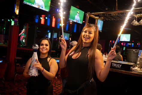 Chicas Locas Strip Club Gallery