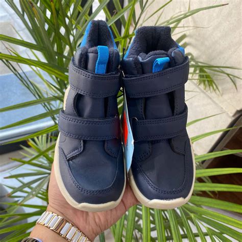 کفش بچه گانه فروشگاه کودک و نوجوان