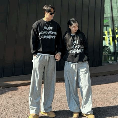 맨투맨 And 후드티 남녀공용 커플티 힙무드 스트릿 가을 겨울 봄 커플룩 시밀러룩 커플 코디 꾸안꾸 데이트룩 오버핏 루즈핏 아방핏