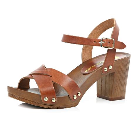 Clogs And Sandals Shoes At Christopher Schauer Blog