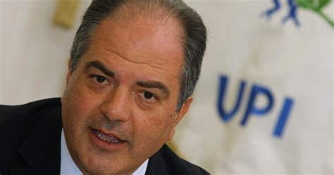 Giuseppe Castiglione Passa A Forza Italia E Molla Calenda Libero Quotidiano