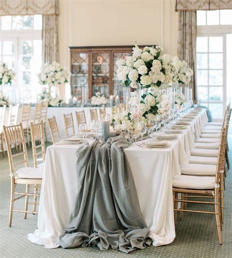 Elevating The New Year With Luxurious Linens Party Tables