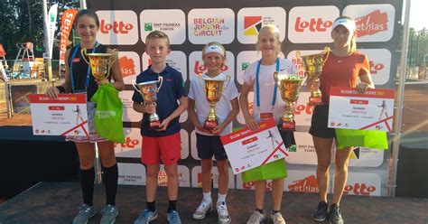 Limburg Viert Vier Titels Op Bk Jeugd Eline Bex Celine Weynen