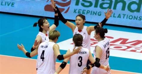 김연경 17점 한국 女배구 아시아선수권 4강 진출