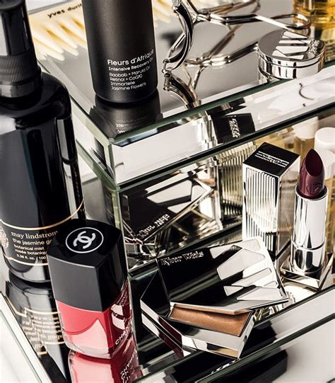 Violet Grey The Best In Beauty From Those Who Know Best Beauty Secrets Skin Care Italian