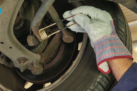 How To Remove Rusted Suspension Bolts Professional Motor Mechanic