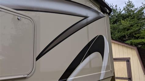 How To Remove Oxidation From RV Fiberglass Best Tips