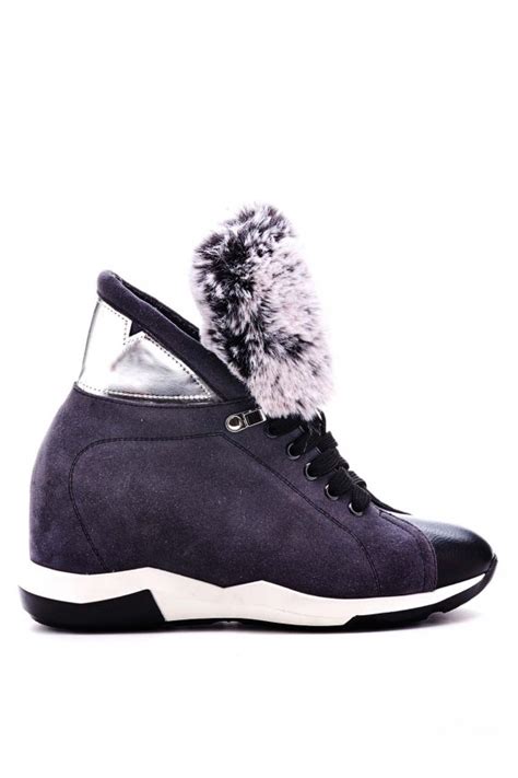 Сірі Кросівки Жіночі з Хутром ᐈ Купити в Україні ᐈ Modus Vivendi