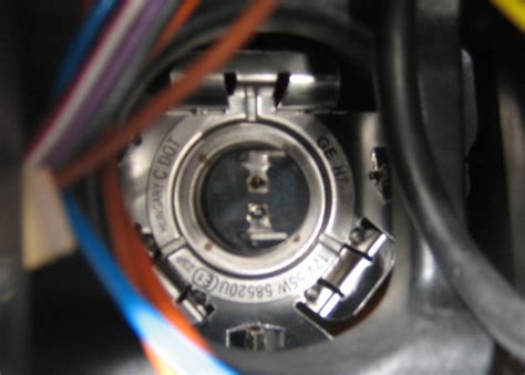 Easy Way On How To Change A Lamp Socket Warisan Lighting