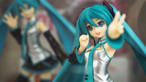 It Takes A Village The Rise Of Virtual Pop Star Hatsune Miku Engadget