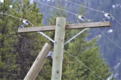 Hot Dip Galvanized Steel Crossarm For Overhead Line Accessories Power