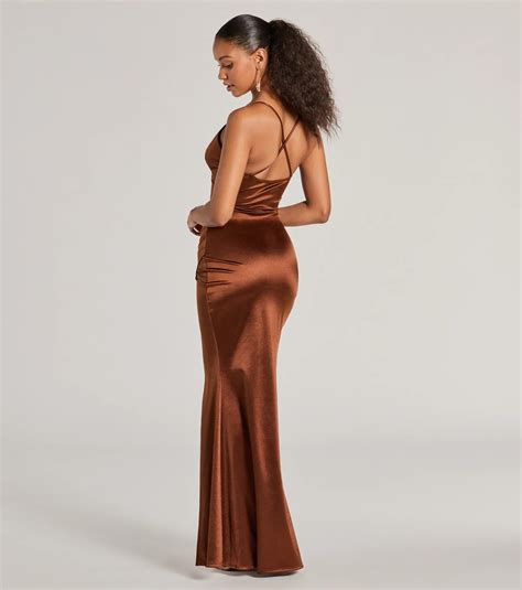 Elegant Mermaid Gowns And Windsor