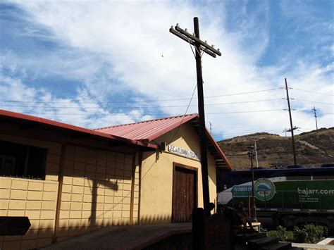 Avoiding Regret Photo Essay Riding The Tijuana Tecate Tourist Train
