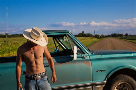 Itz In Photographys Photo Portfolio 0 Albums And 12 Photos Model Mayhem