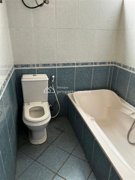 For Rent A Room With A Wall Wardrobe Bulbula Mariam Mazoria Bole