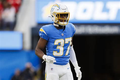 Jaylinn Hawkins Llega A Los Patriots Por Un Año Nación Patriota