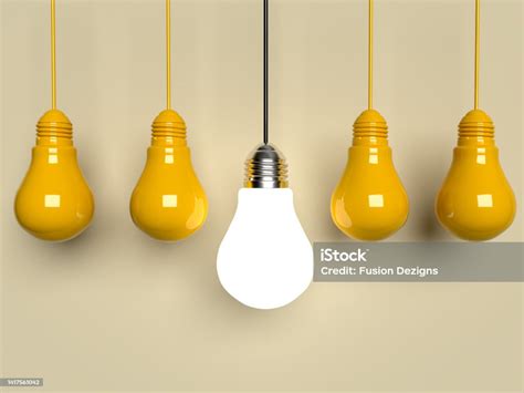배경에 전구와 비즈니스 창의력과 영감 개념 성공을위한 큰 아이디어 동기를 생각하십시오 3d 렌더링 0명에 대한 스톡 사진 및 기타 이미지 Istock