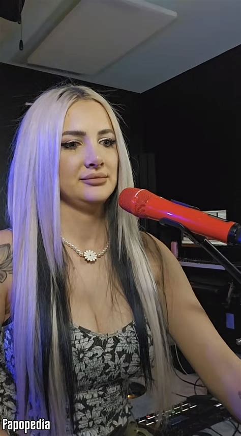 Addie Nicole Amick Nude Leaks Photo 1368111 Fapopedia