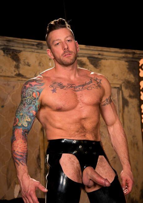 Strongman Logan Mccree And American Superstud Hugh Hunter Sucking And Fucking Each Other