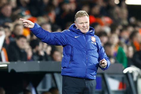 Koeman Looft Frenkie De Jong Compagnon En Stipt Pijnpunt Veerman Aan