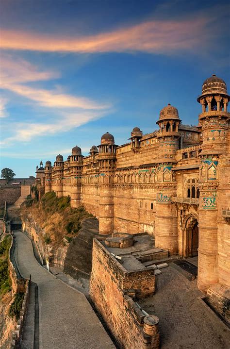 Ml Based Unified Seismic Vulnerability Prediction Model For Heritage Minarets In India