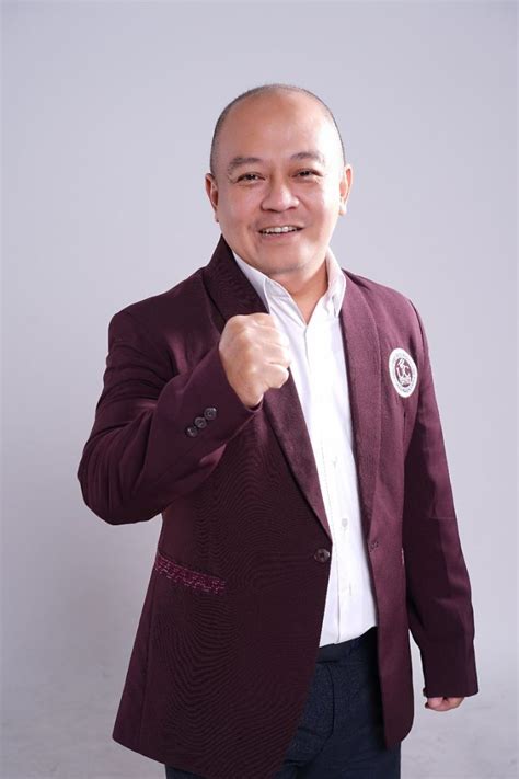 Dr Tommy C Efrata S E M Sc Cfp Qwp Cbap Pascasarjana