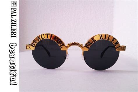 Pal Glasses Iron Garden Decor