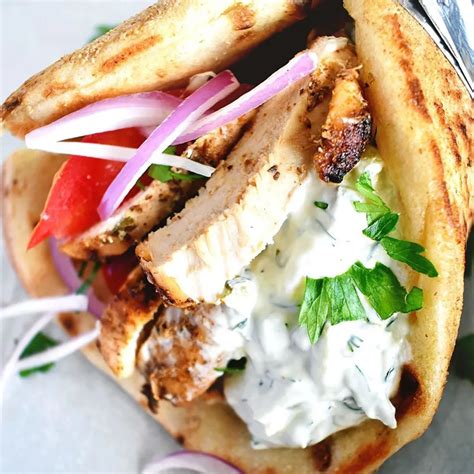 One Point Chicken Gyro With Tzatziki Sauce Healthy Recipes