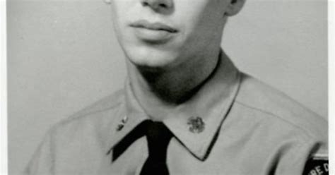 Old Pic Of Steven Buscemi In The New York Fire Department Did You Also Know He Volunteered To