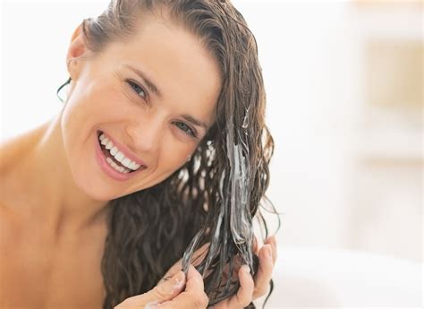 Clarifying Vs Regular Shampoo What Are The Differences