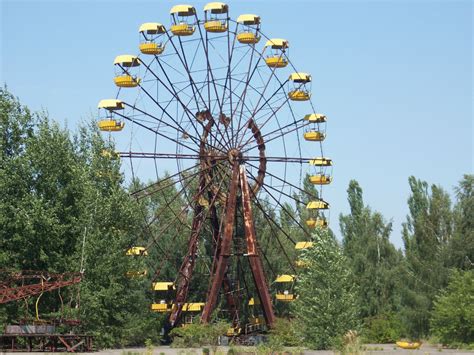 The Famous Ferris Wheel Pripyat City Chernobyl Ukraine Picture