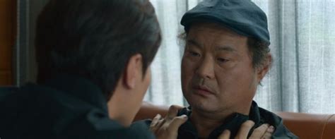 극과 극인 두 변호사가 함께 일하며 맞닥뜨리는 사건 속 숨겨진 진실을 추적하는 법정 드라마