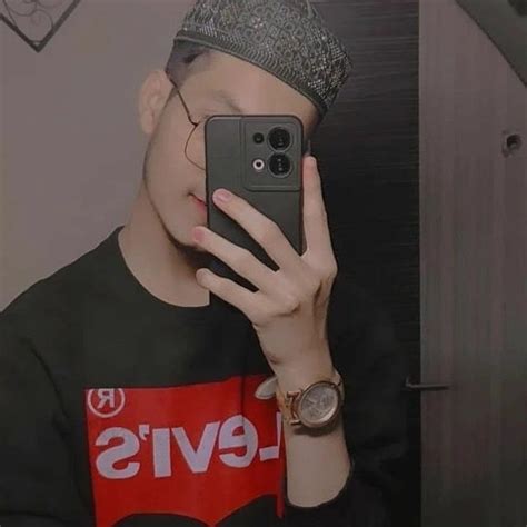 Stream ️🖤~امين خان~🖤 ️ Music Listen To Songs Albums Playlists For