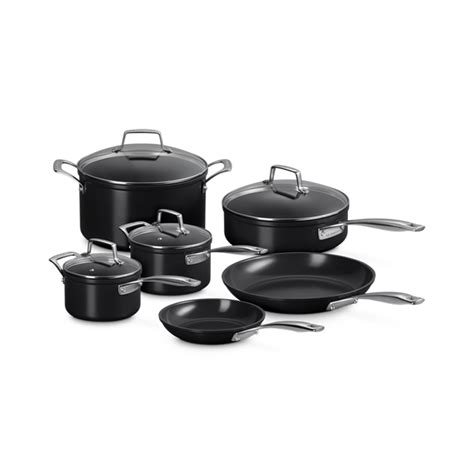 Essential Non Stick Ceramic 10 Piece Cookware Set Le Creuset®