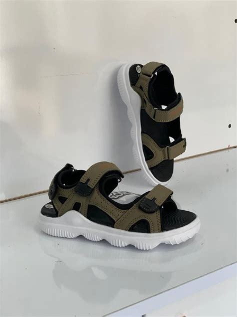 صندل بچه گانه وارداتی ماهان استوک