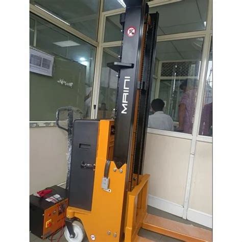 Maini Ms10b Semi Electric Stacker For Warehouse Dc At Rs 220000 In Jaipur
