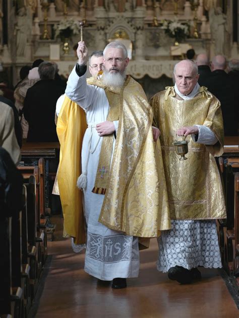 The Latin Mass Chaplaincy
