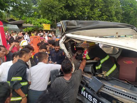 အင်းစိန်၌ Light Truck ကားနှင့် Ybs တို့ ယာဥ်တိုက်မှုဖြစ်ပွားခဲ့ရာ အမျိုးသားတစ်ဦး ထိခိုက်ဒဏ်ရာရရှိ