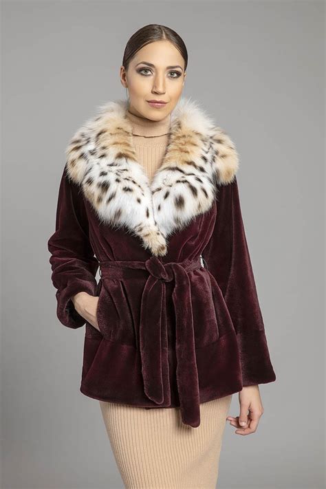 Шубы из норки в Италии