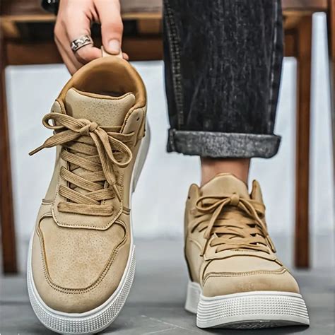 Belmont Suede Sneakers Soulario