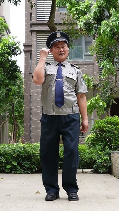 保安大爷挑战《内马尔胜利之舞》，这个卡点太带劲了 Youtube
