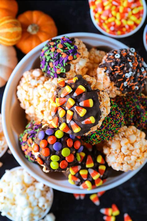 Halloween Popcorn Balls Mantitlement