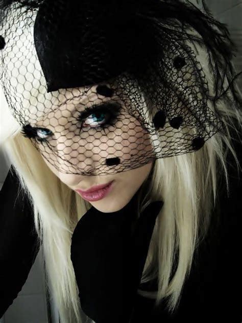 Lara Loft Scene Girls Emo Scene Girls Girls Veiled