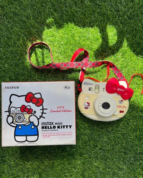 Hello Kitty Instax Mini Camera 2016 Limited Edition Photography Cameras On Carousell