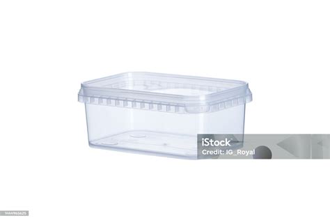 투명한 뚜껑이 있는 투명한 플라스틱 직사각형 용기 500ml 흰색 배경에 사각형 플라스틱 용기 흰색으로 격리된 식품 플라스틱 상자 식료품용 제품 포장 0명에 대한 스톡 사진