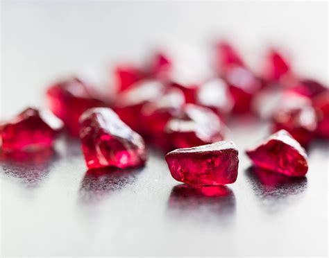 See The Worlds Rarest And Most Famous Rubies Red Sapphire Burmese